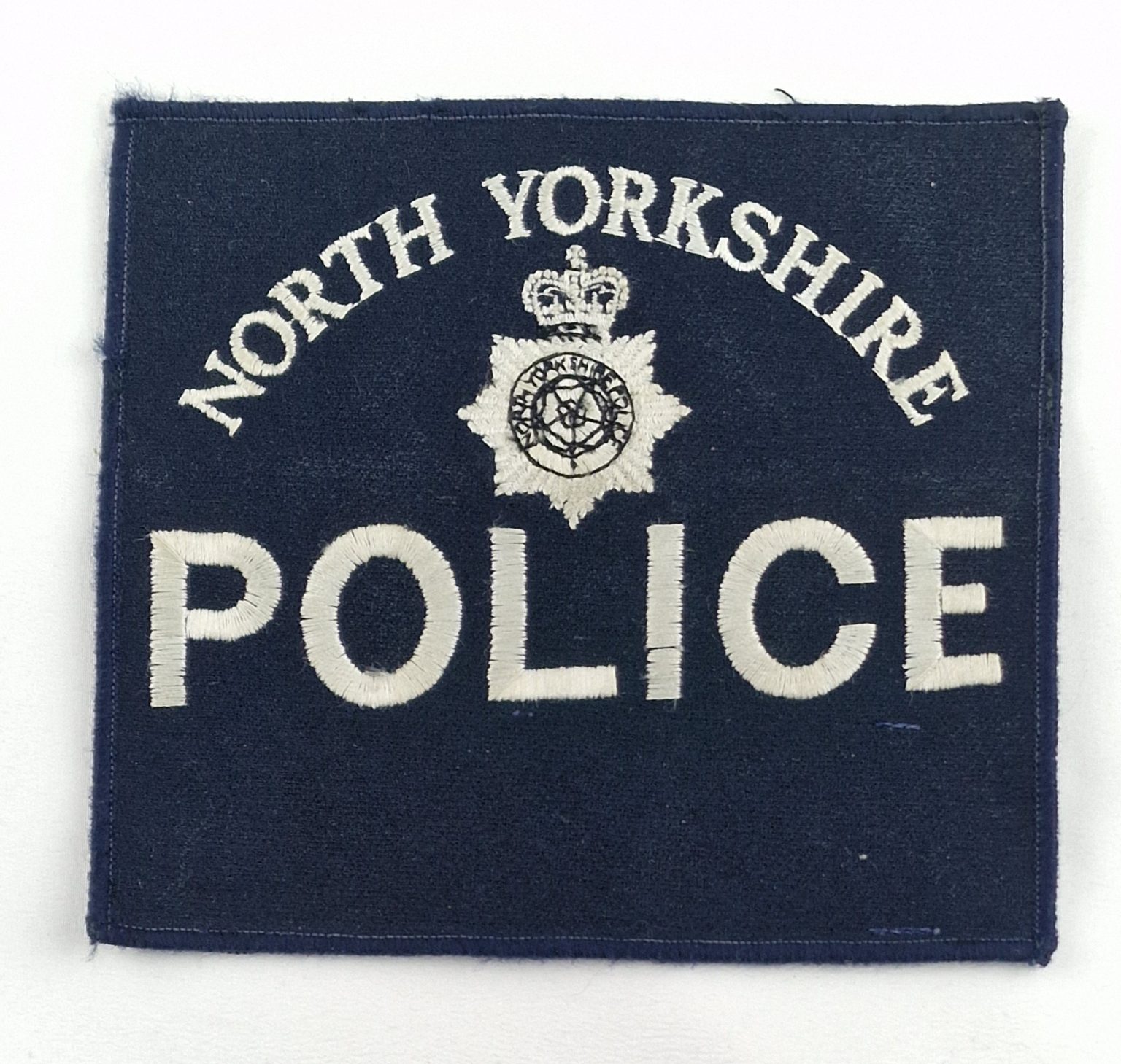 North Yorkshire Police Badge | Time Militaria