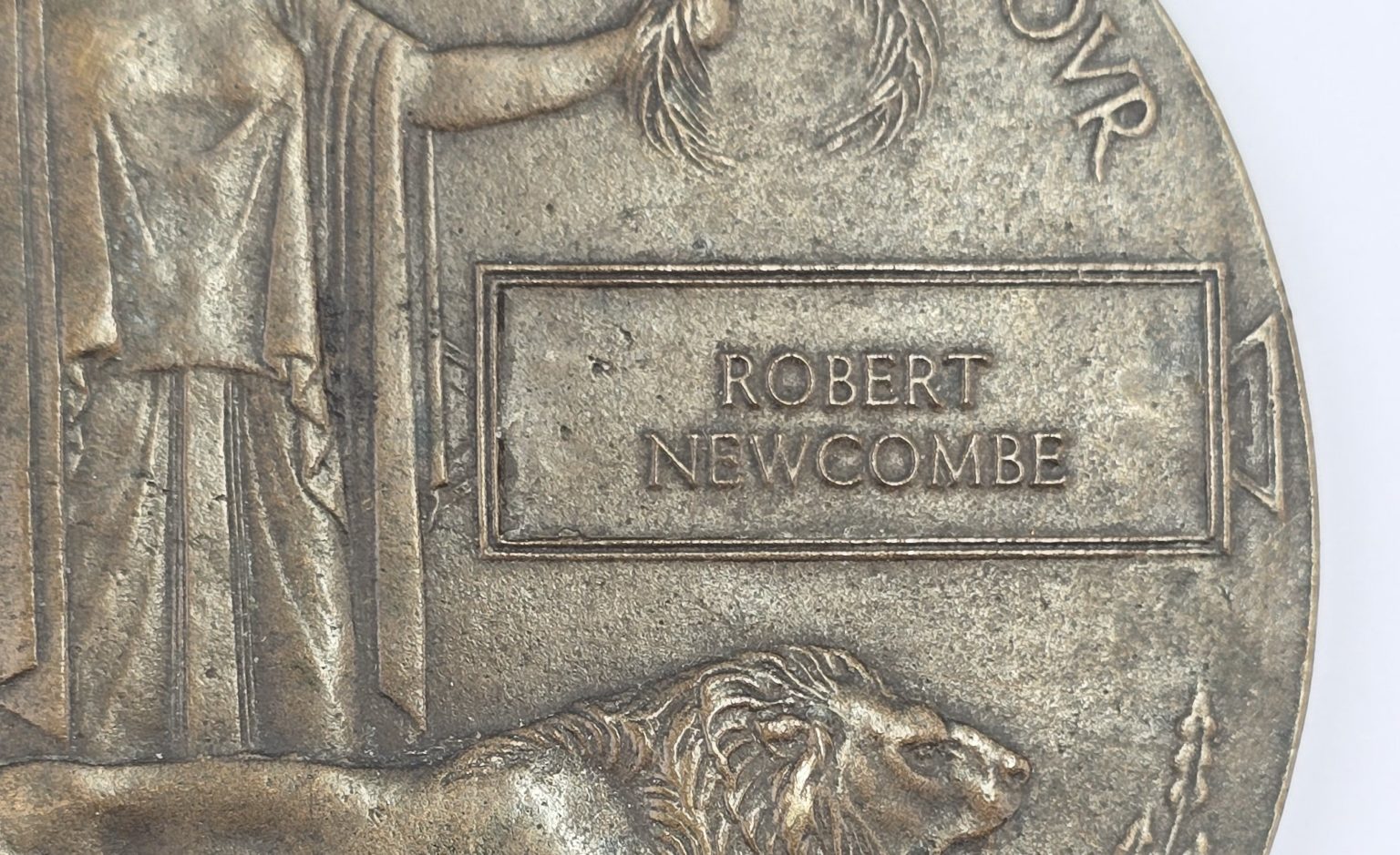 WW1 Death Plaque- ROBERT NEWCOMBE | Time Militaria